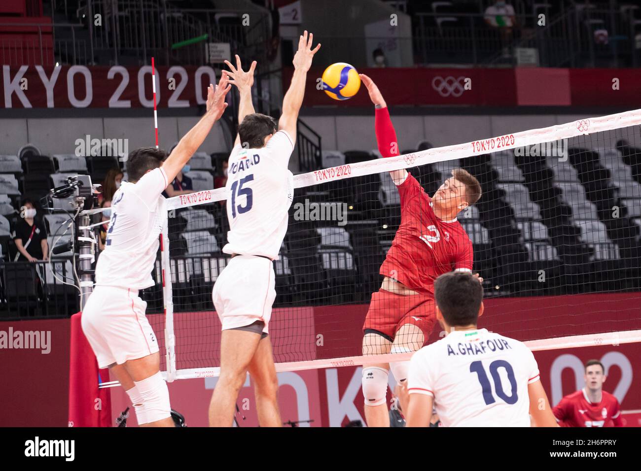 Tokyo, Japan. 28th July, 2021. Team Canada outside hitter John Gordon ...