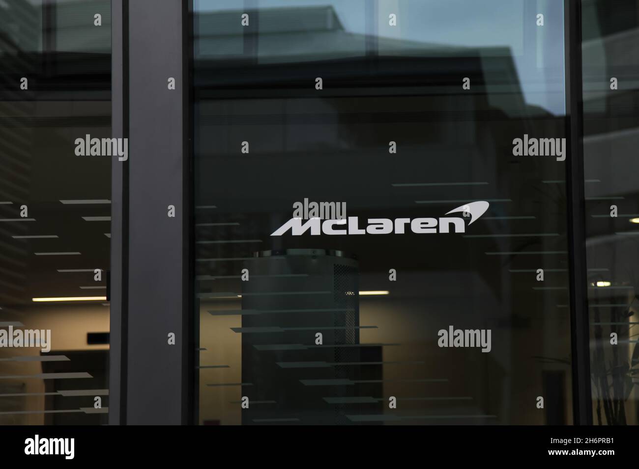 Mclaren office woking hi-res stock photography and images - Alamy
