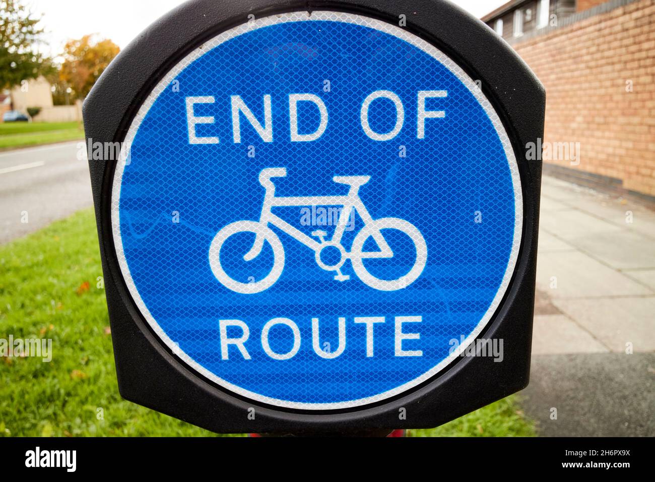 Liverpool cycle lane hi-res stock photography and images - Alamy