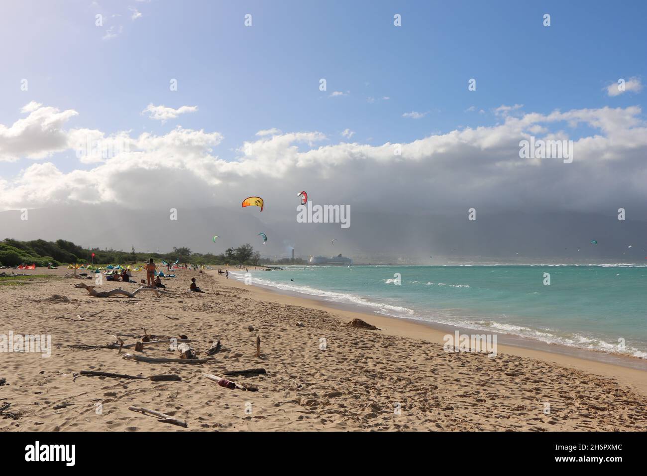 Long hikes in hawaii hi-res stock photography and images - Alamy