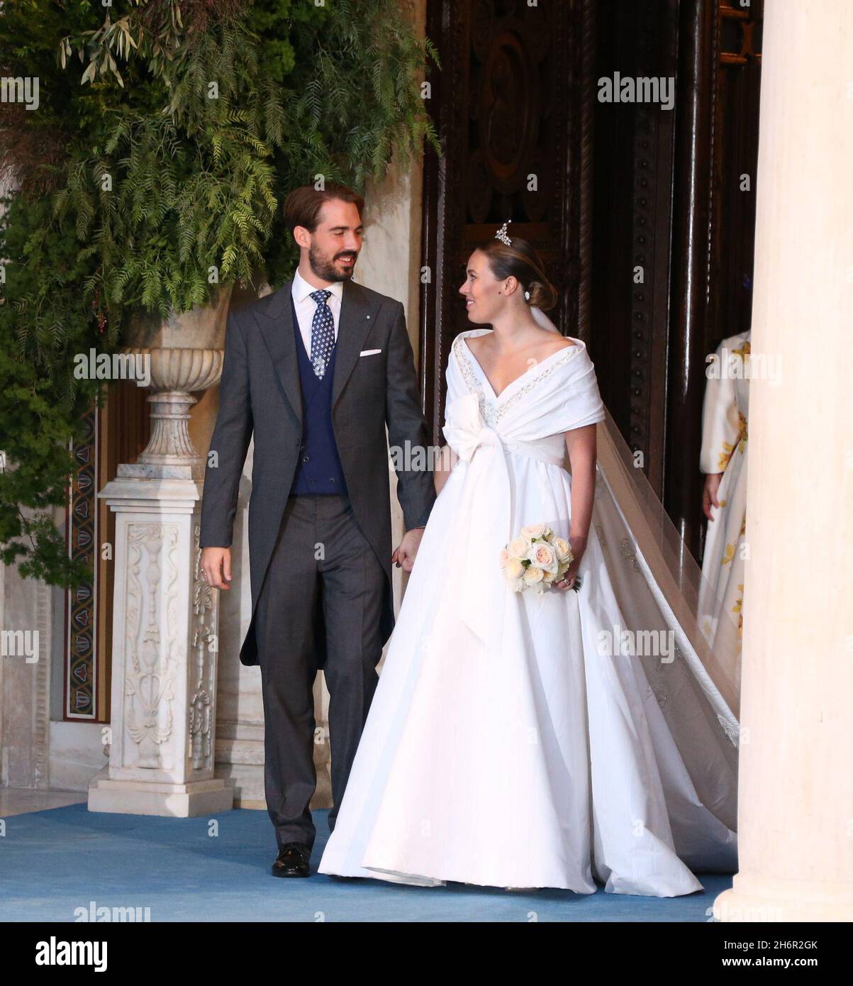Prince Philippos of Greece and Nina Flohr marriage in Athens Cathedral ...