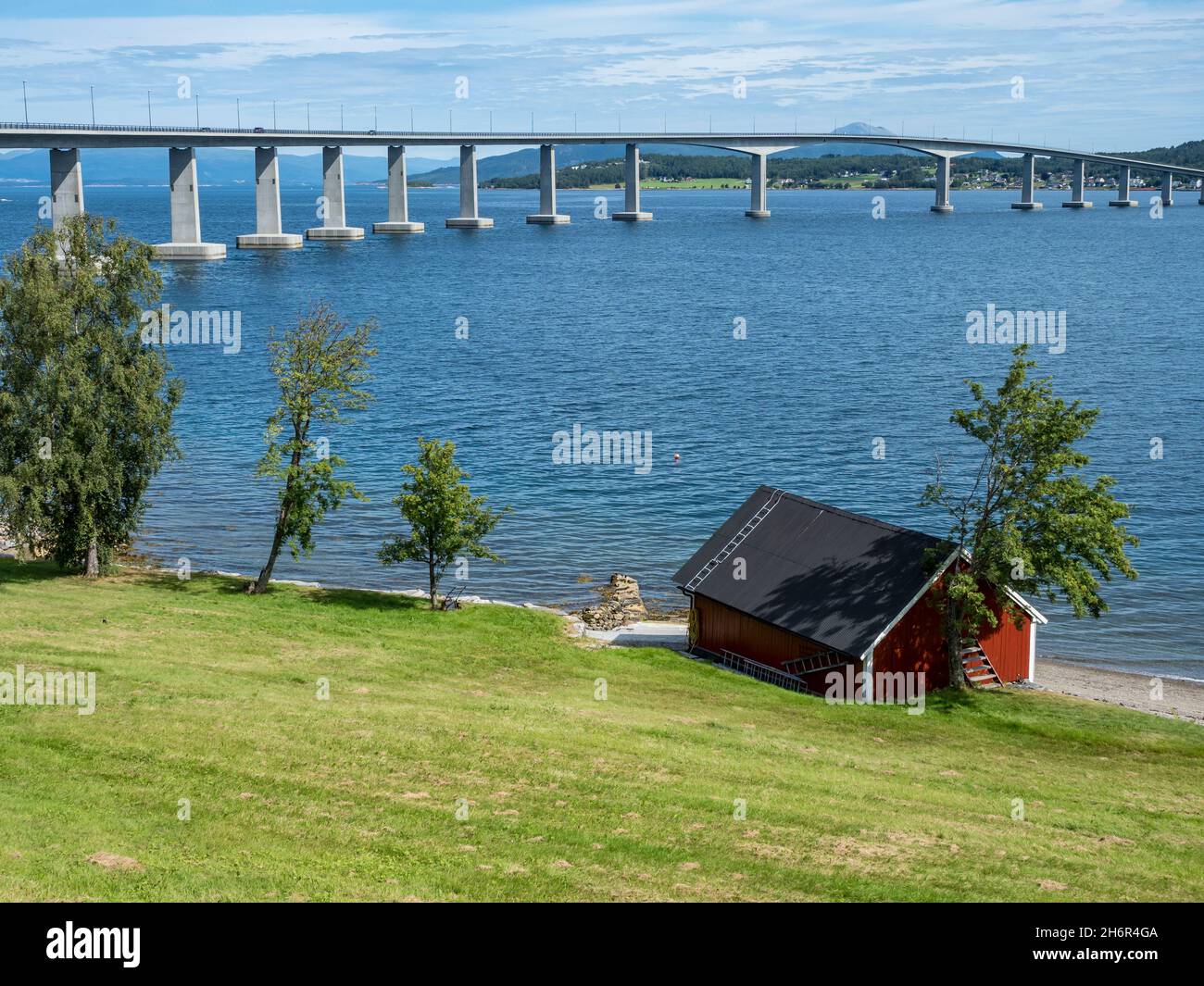 Tresfjordbridge hi-res stock photography and images - Alamy