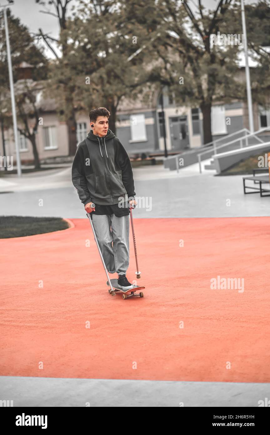 Disabled in in skate park hi-res stock photography and images - Alamy