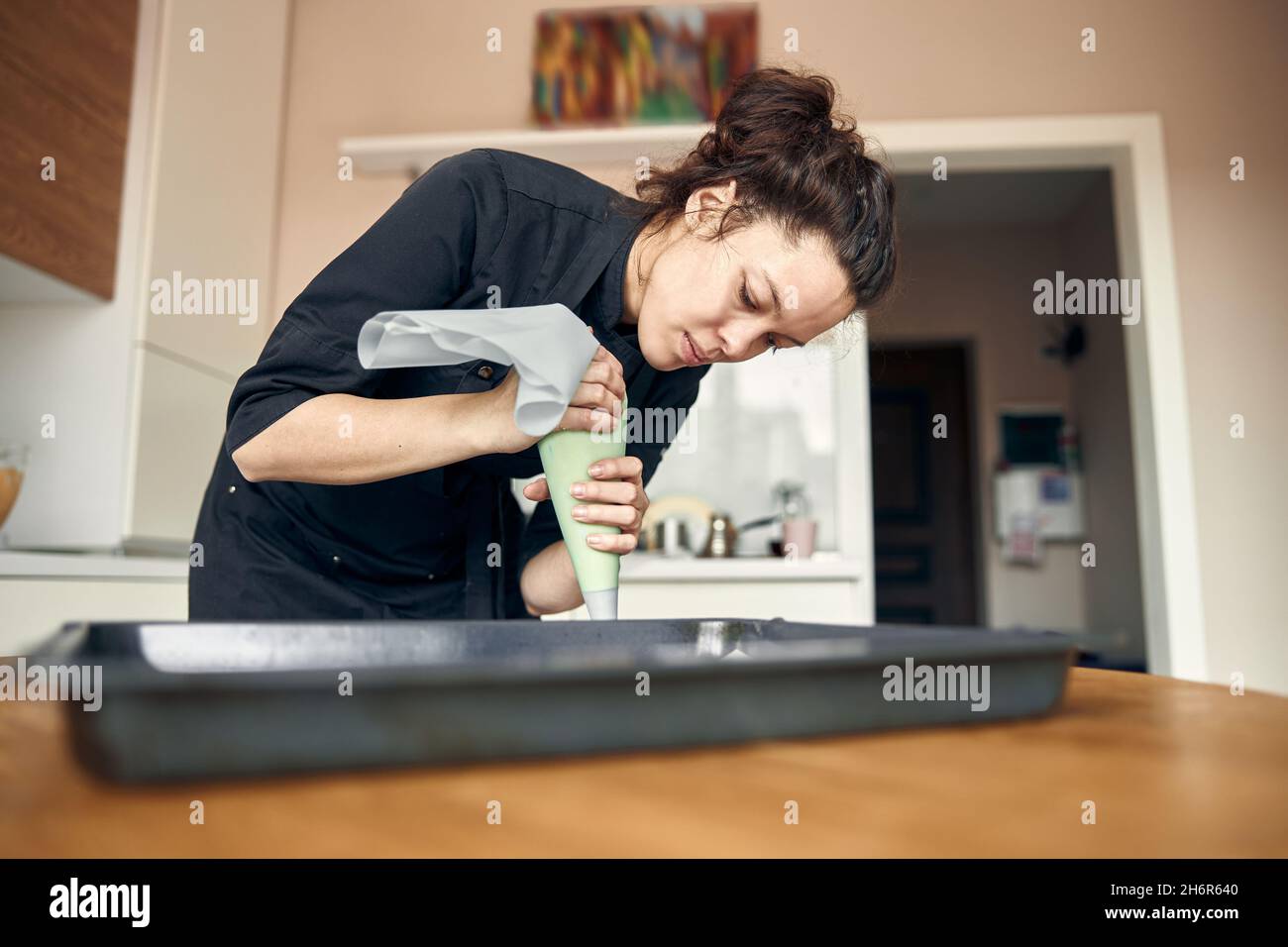 Lady cook hi-res stock photography and images - Alamy