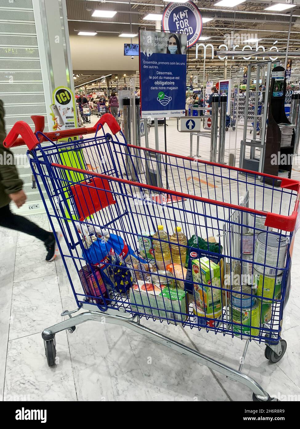 Food collection held by the french food bank, Venissiieux, AURA Region ...
