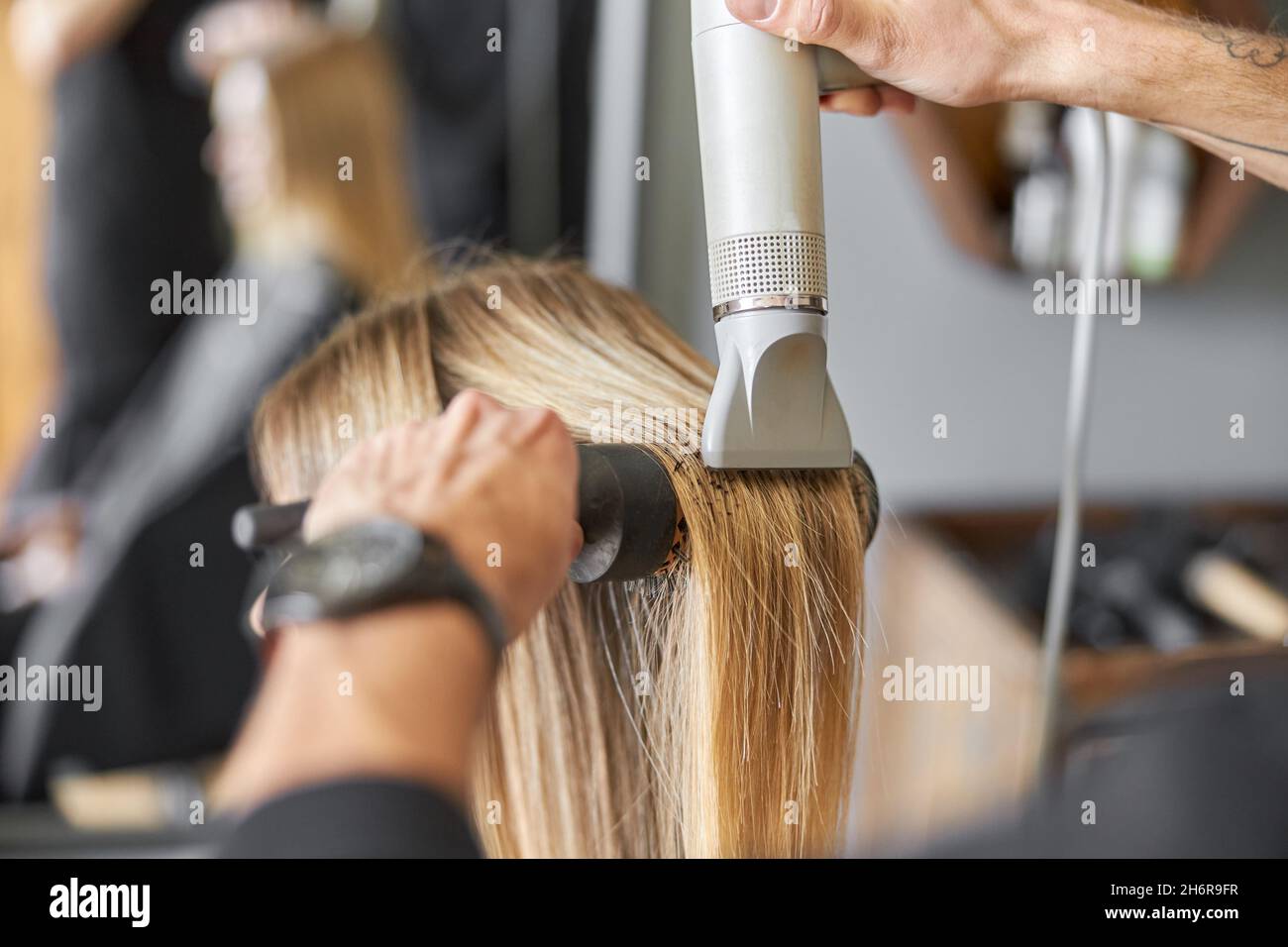 Hair cutting process hi-res stock photography and images - Alamy