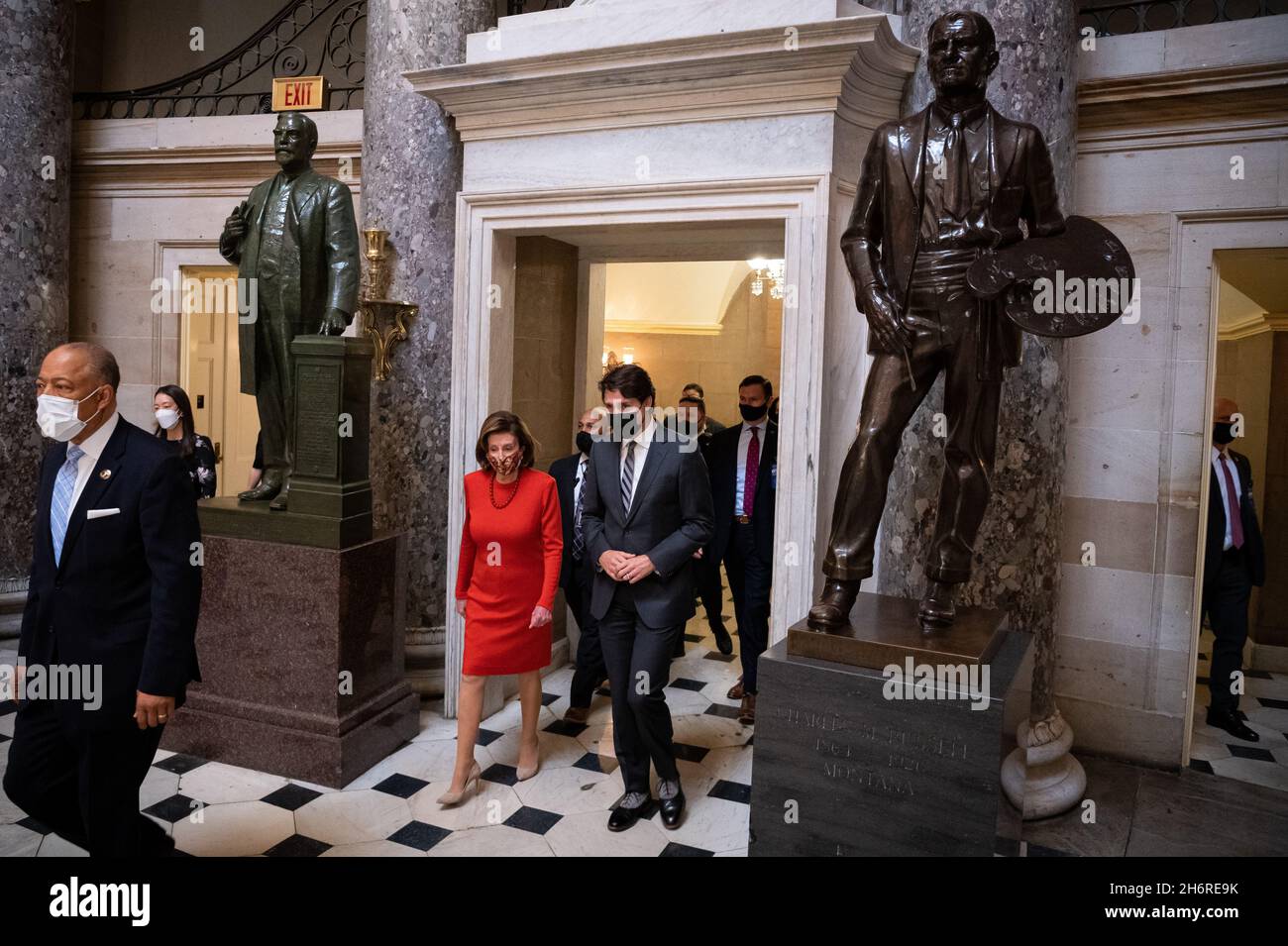 Justin trudeau mask hi-res stock photography and images - Alamy