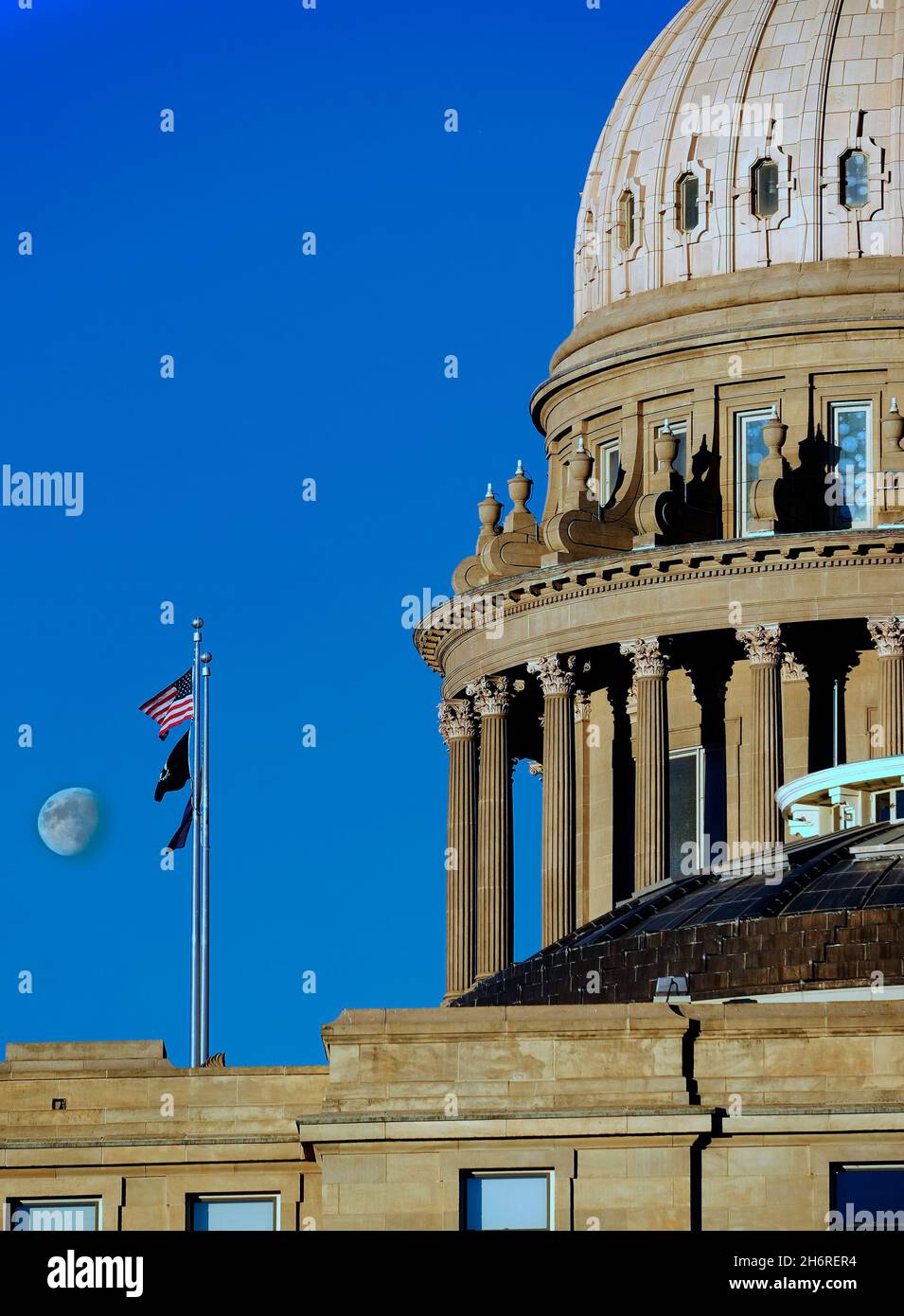 State Capitol Building governing government dome structure legal laws ...