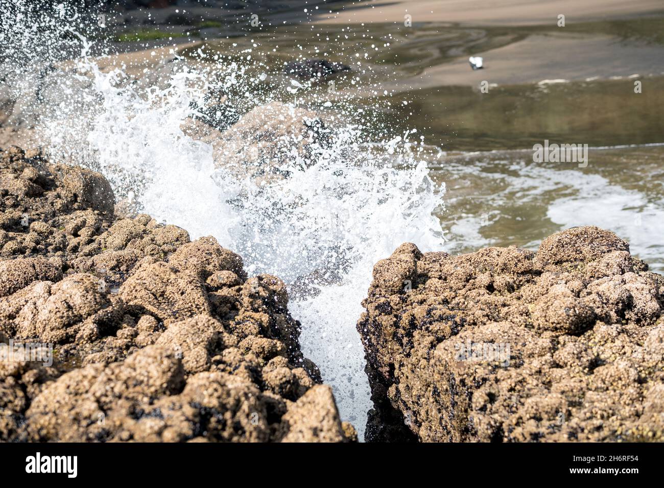 Rock formation at Karekare beach, New Zealand Stock Photo - Alamy