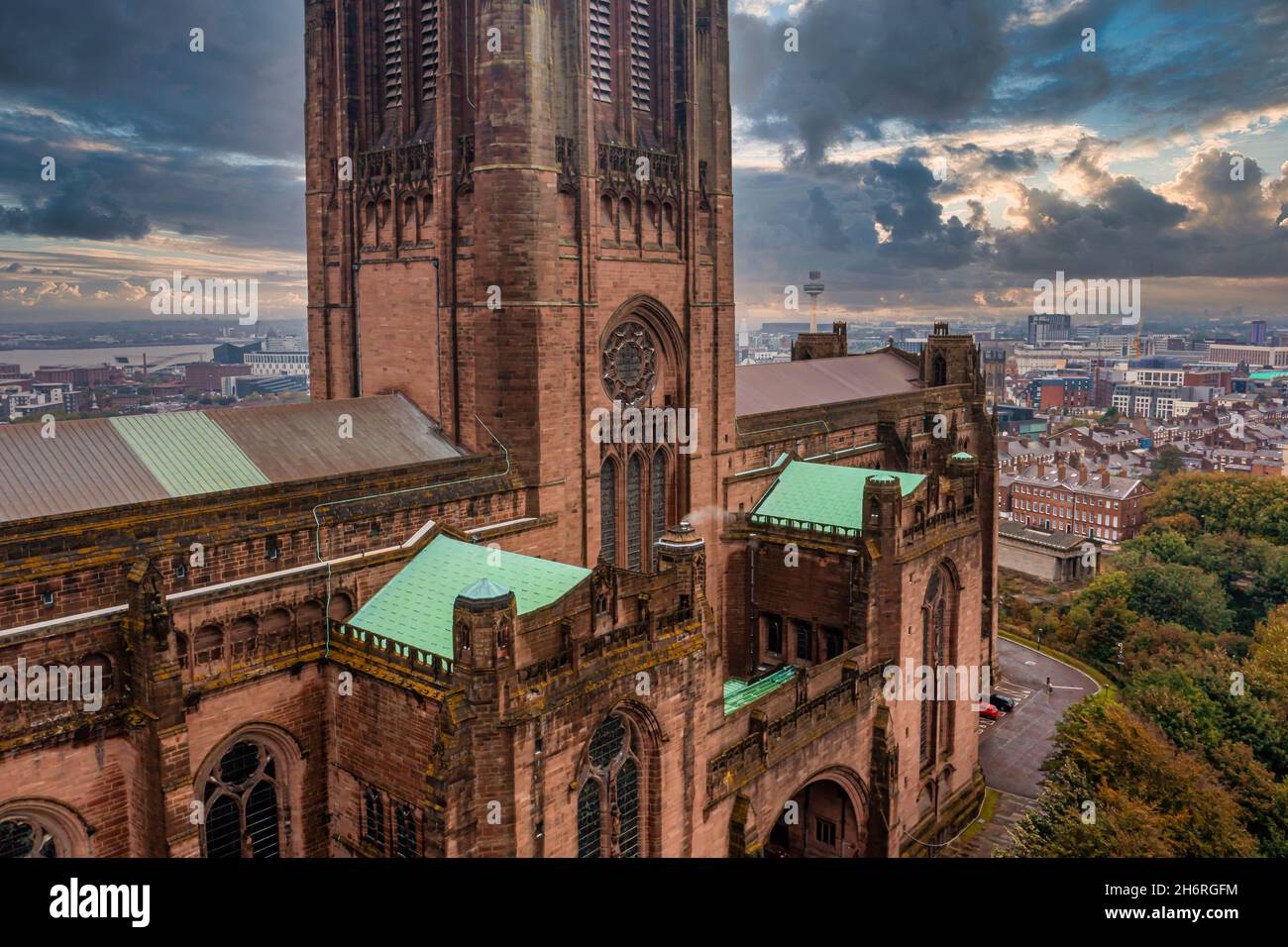 Liverpool metropolitan cathedral aerial hi-res stock photography and ...