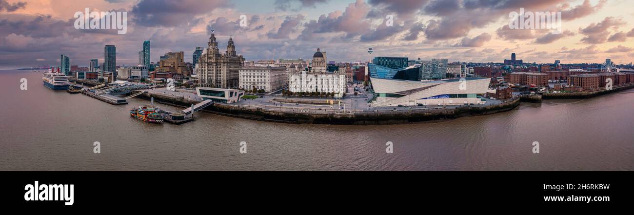 Aerial view liverpool city skyline hi-res stock photography and images ...