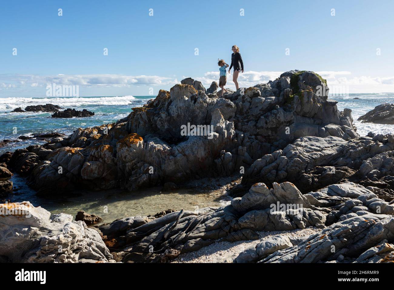 Exploring Rockpools High Resolution Stock Photography and Images - Alamy