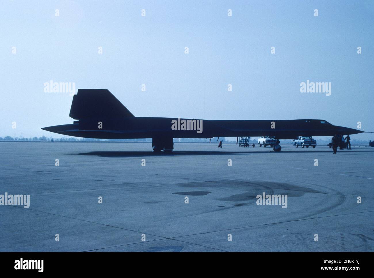 SR71 moves on the tarmac at March Air Force Base, California after ...