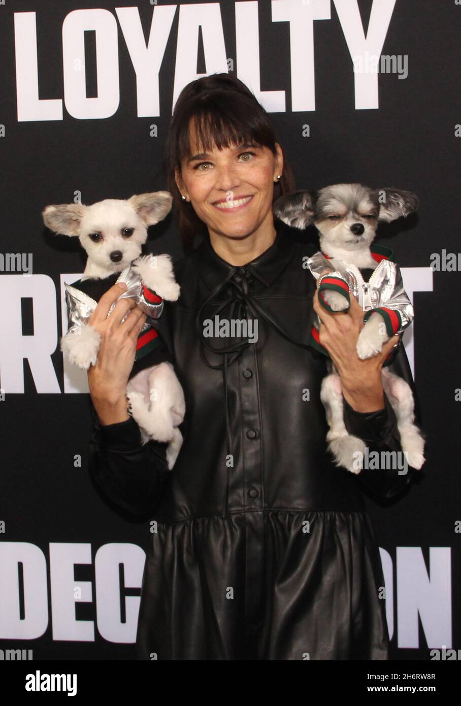 New York, NY, USA. 17th Nov, 2021. Sam Carrell with Tinkerbelle The Dog ...
