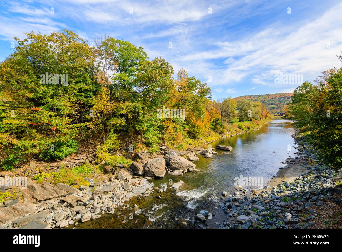Panoramic view along the Ottauquelchee River with fall colours ...