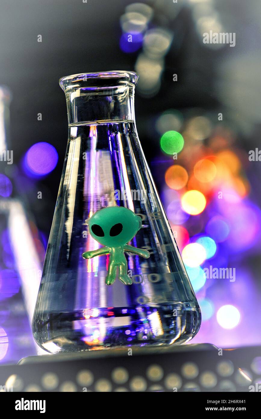 Concept of an alien in a laboratory.Mario Beauregard/Alamy Stock Photo ...
