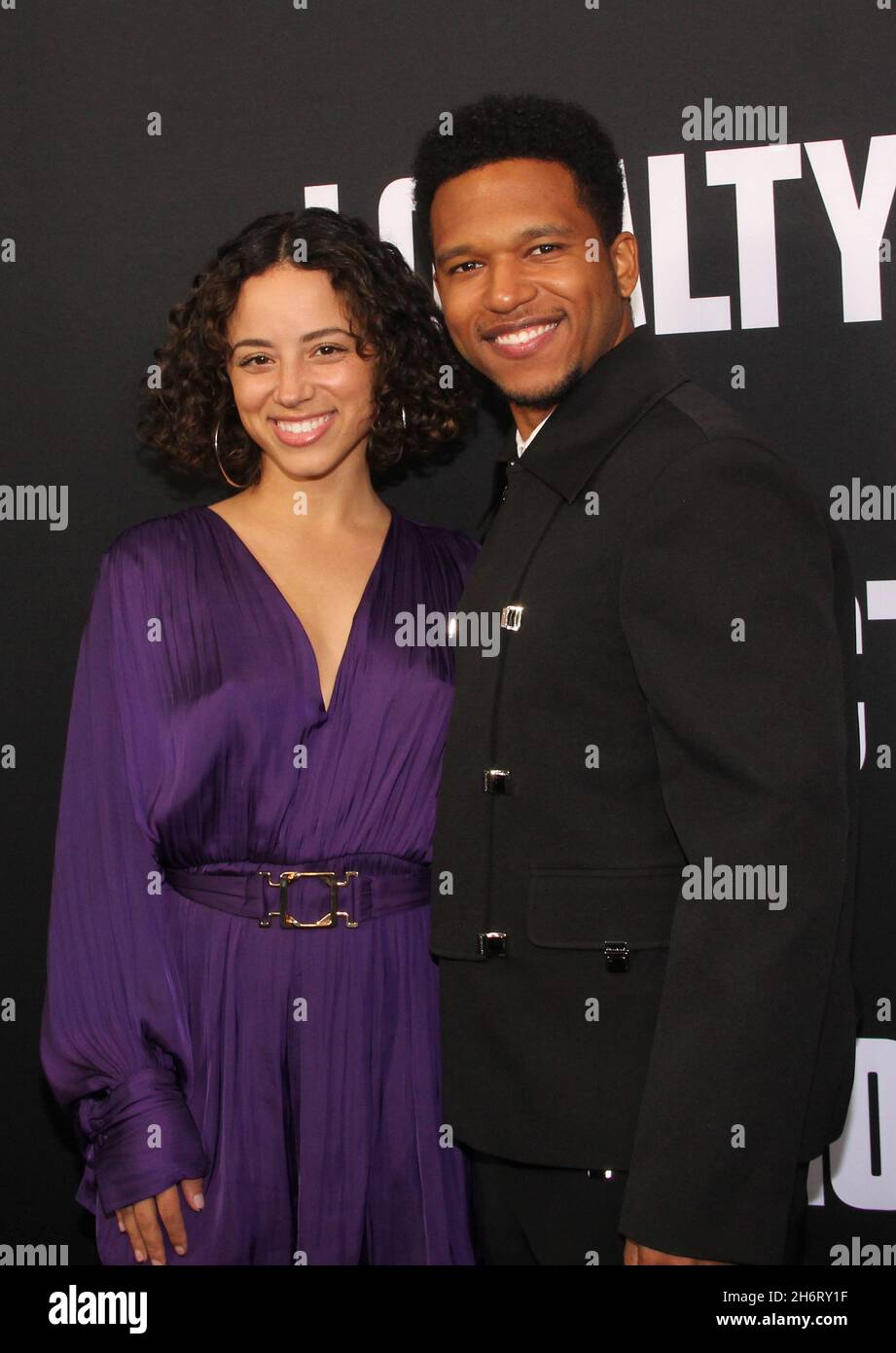 New York, NY, USA. 17th Nov, 2021. Kiana Madeira and Lovell Adams-Gray ...