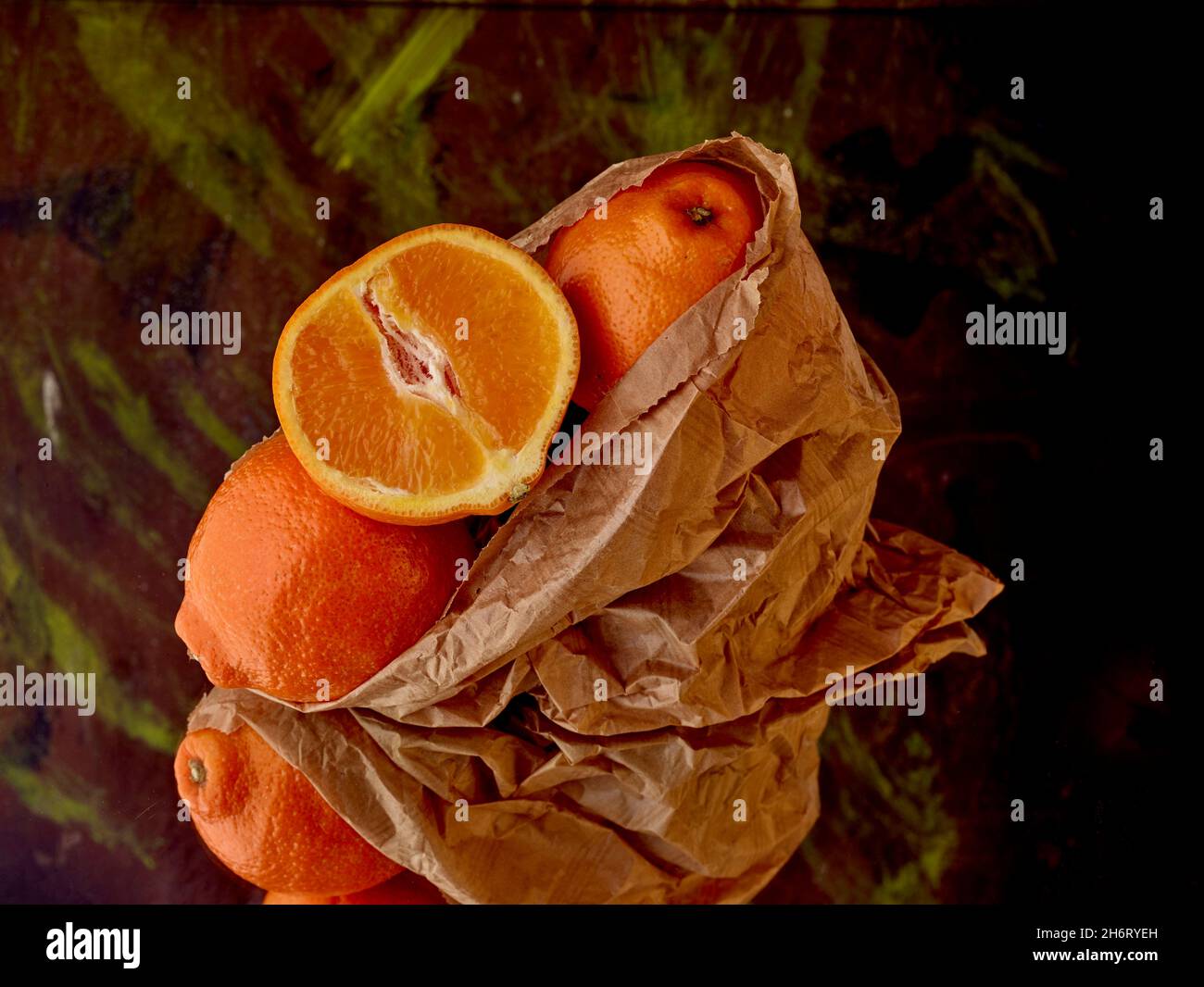 Super juicy Mineola (Grapefruit / Tangerine} natural fruit still-life ...