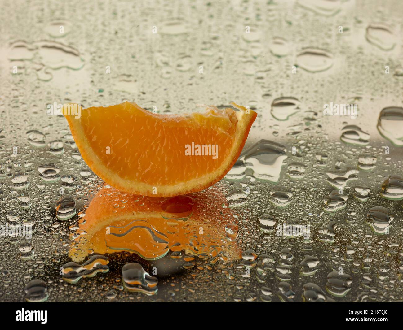 Super juicy Mineola (Grapefruit / Tangerine} natural fruit still-life ...