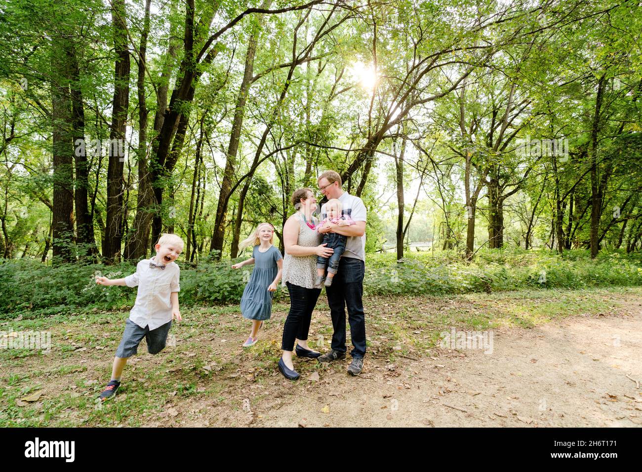 Five children playing in fall hi-res stock photography and images - Alamy