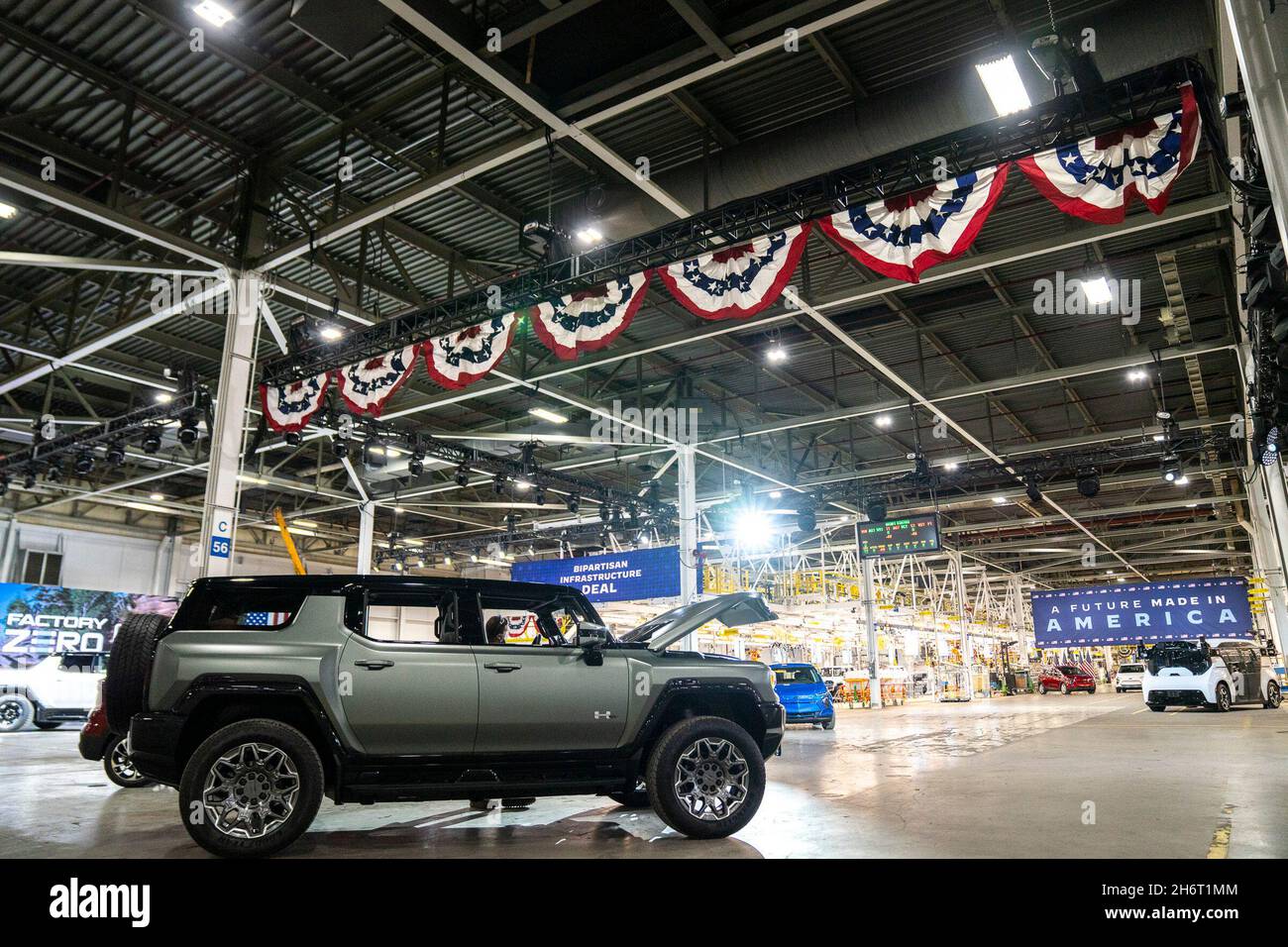 Detroit, USA. 17th Nov, 2021. Hummer EV vehicles at the the grand ...