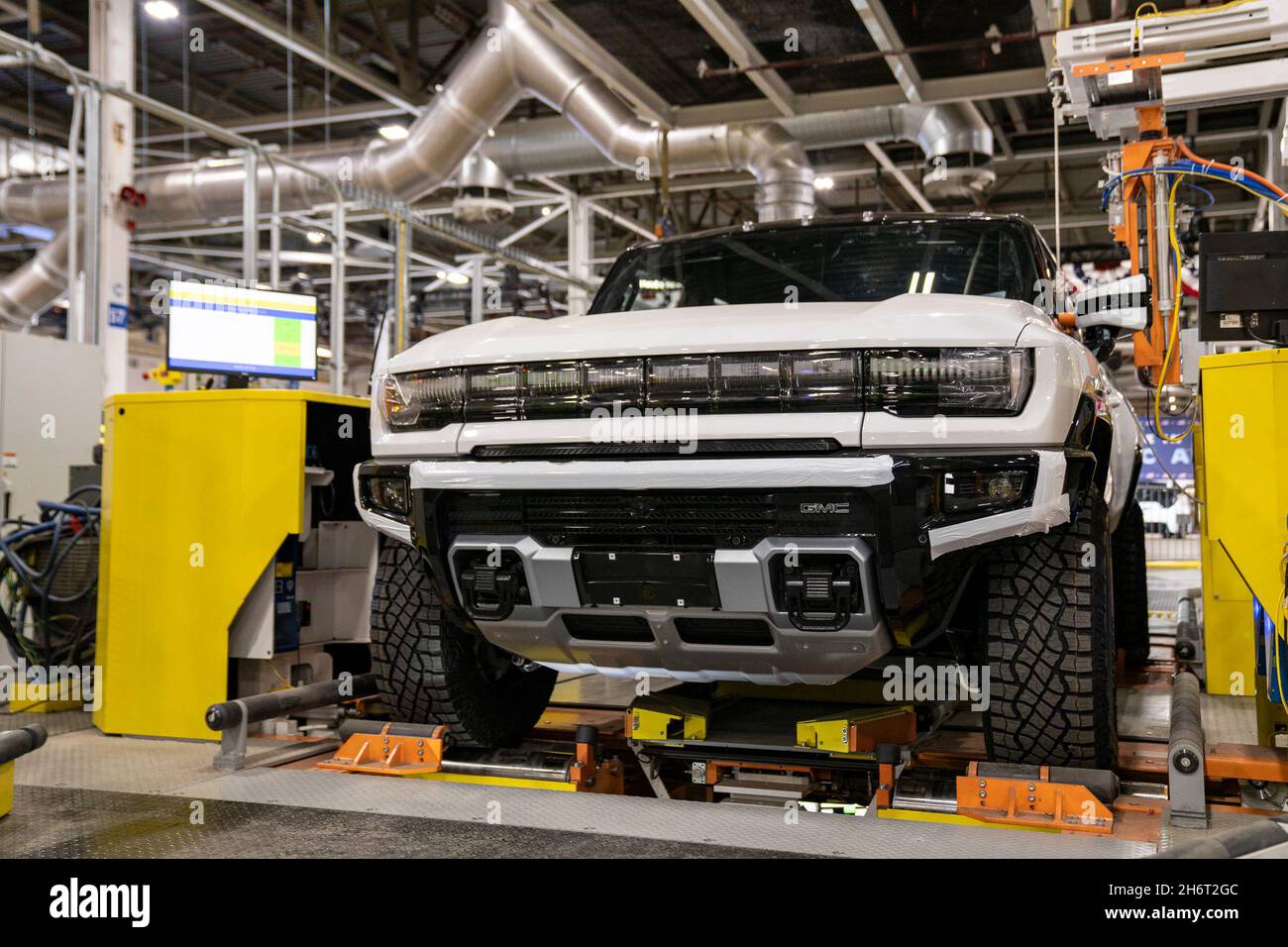 Detroit, USA. 17th Nov, 2021. Hummer EV vehicles at the the grand ...