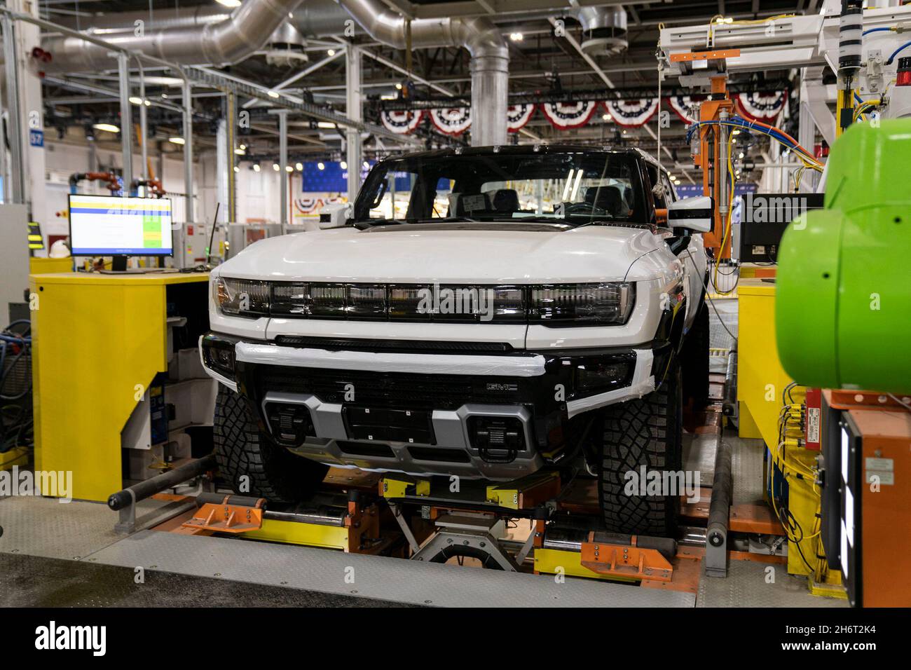 Detroit, USA. 17th Nov, 2021. Hummer EV vehicles at the the grand ...