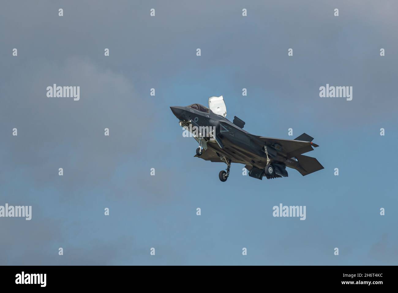Stealth Bomber F-35B Fighter Jet Plane Stock Photo - Alamy