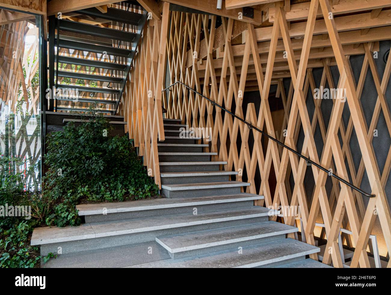 Modern Bamboo Construction The Arc Open Air Hall At Green School Bali