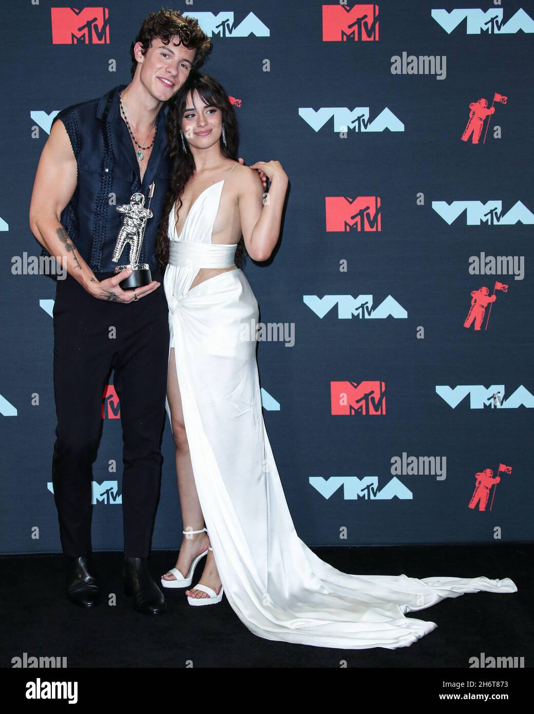 Newark, United States. 17th Nov, 2021. (FILE) Camila Cabello and Shawn ...