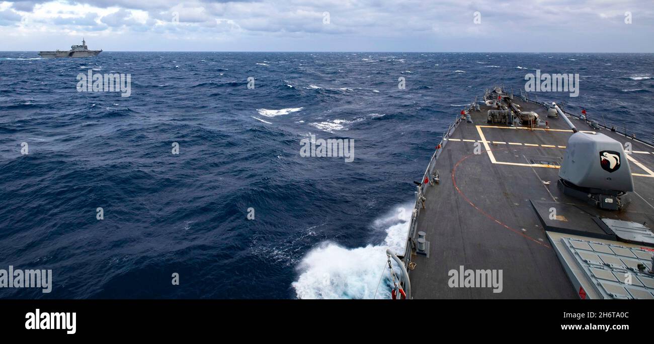 SOUTH CHINA SEA (Nov. 16, 2021) Arleigh Burke-class guided-missile ...
