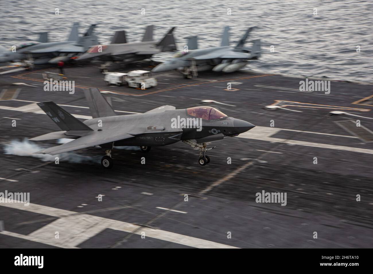 PACIFIC OCEAN (Nov. 15, 2021) An F-35C Lightning II, assigned to Marine ...