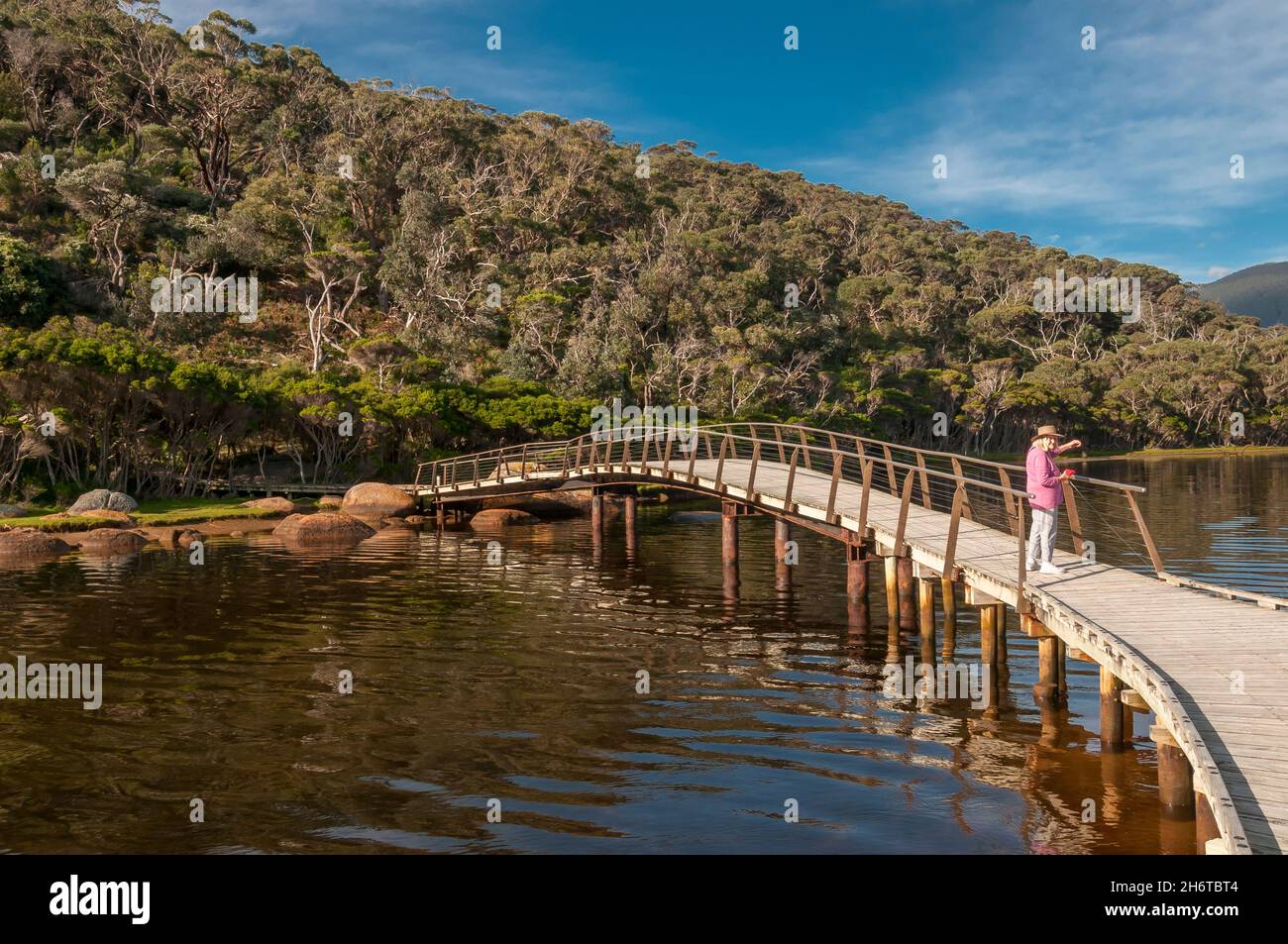 Victoria footbridge hi-res stock photography and images - Alamy