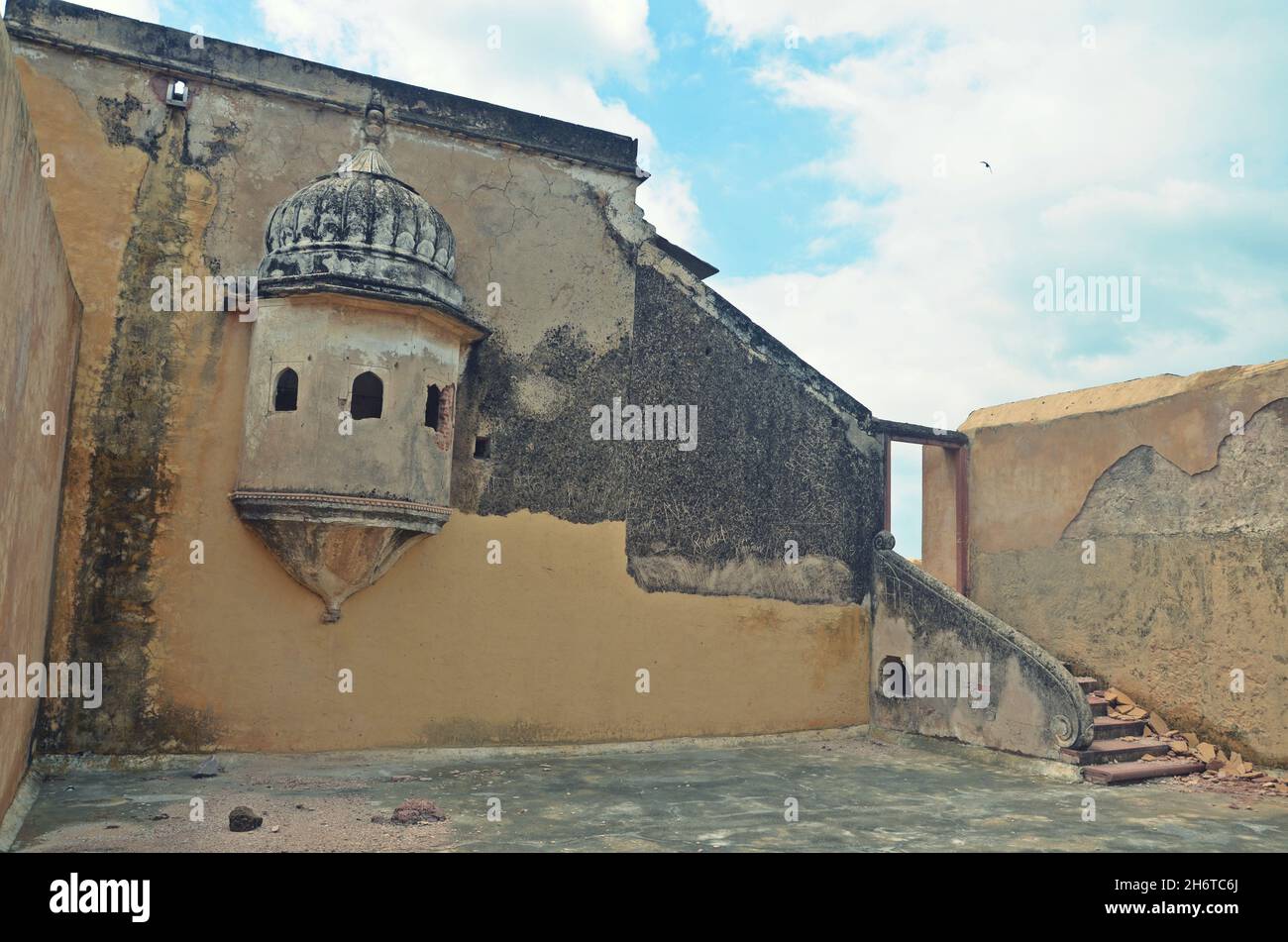 Bala fort alwar rajasthan india Stock Photo - Alamy