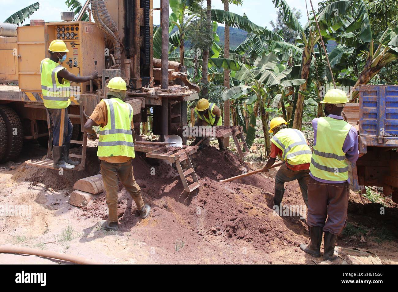 Amabumba, Rwanda. 14th Oct, 2021. Workers operate at a borehole project ...