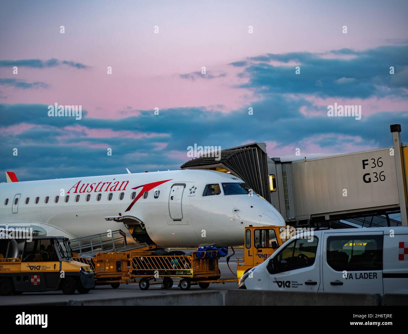 Vienna, Austria. 5th Nov, 2021. An Austrian Air aircraft at Vienna ...