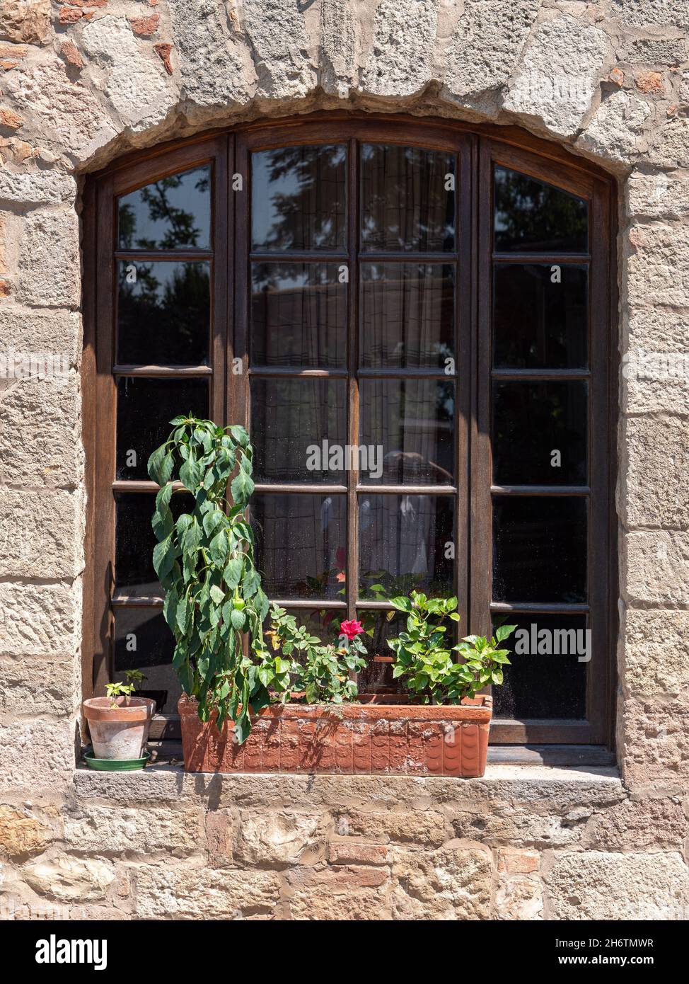 Window bars of a medieval castle hi-res stock photography and images ...