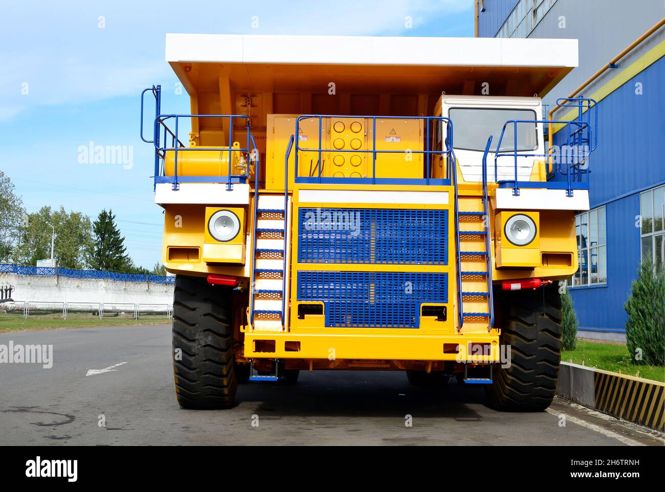 Giant mining truck after being from the conveyor is tested at the ...