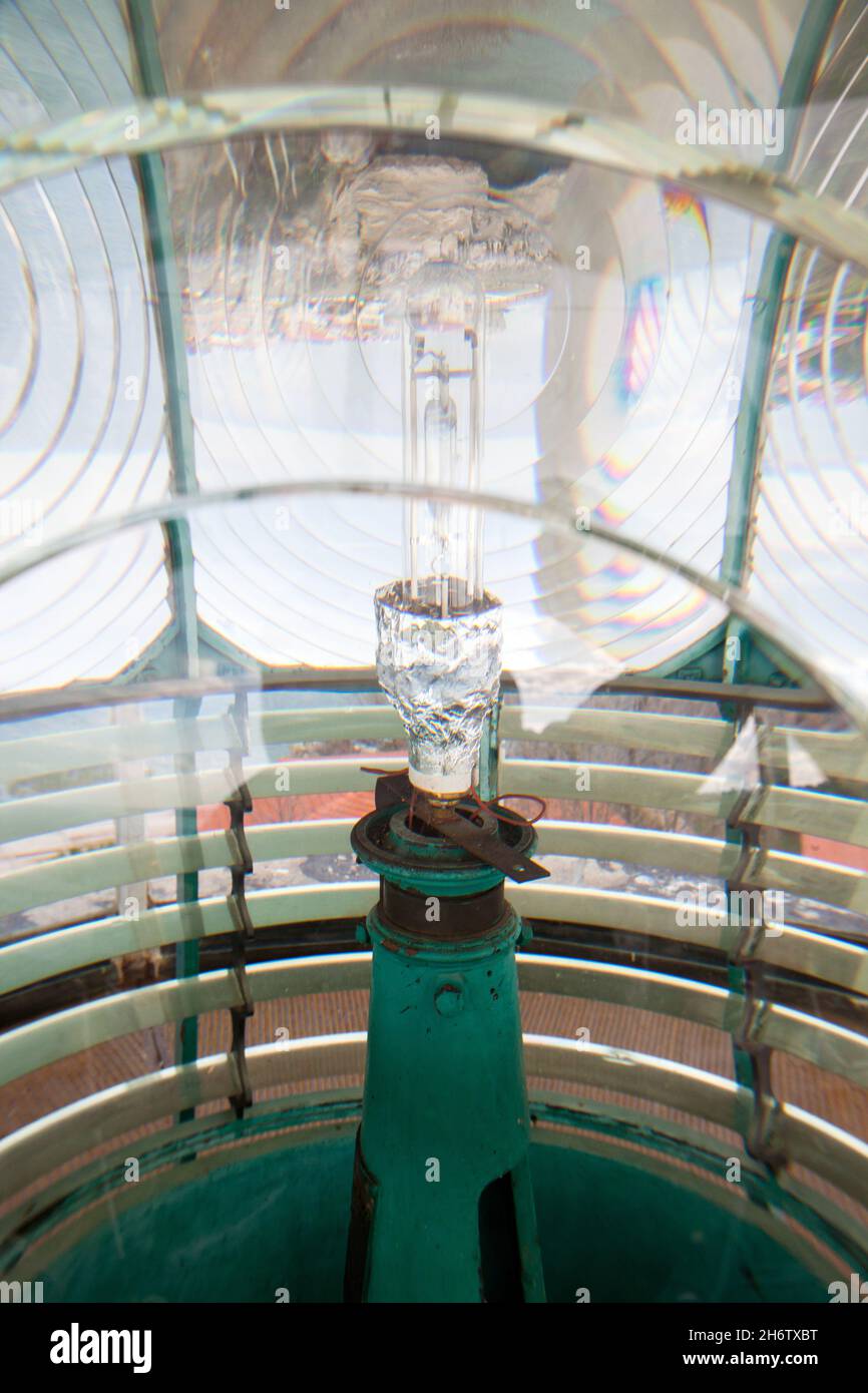 The big lens and lamp of the lighthouse.Sile lighthouse interior Stock ...
