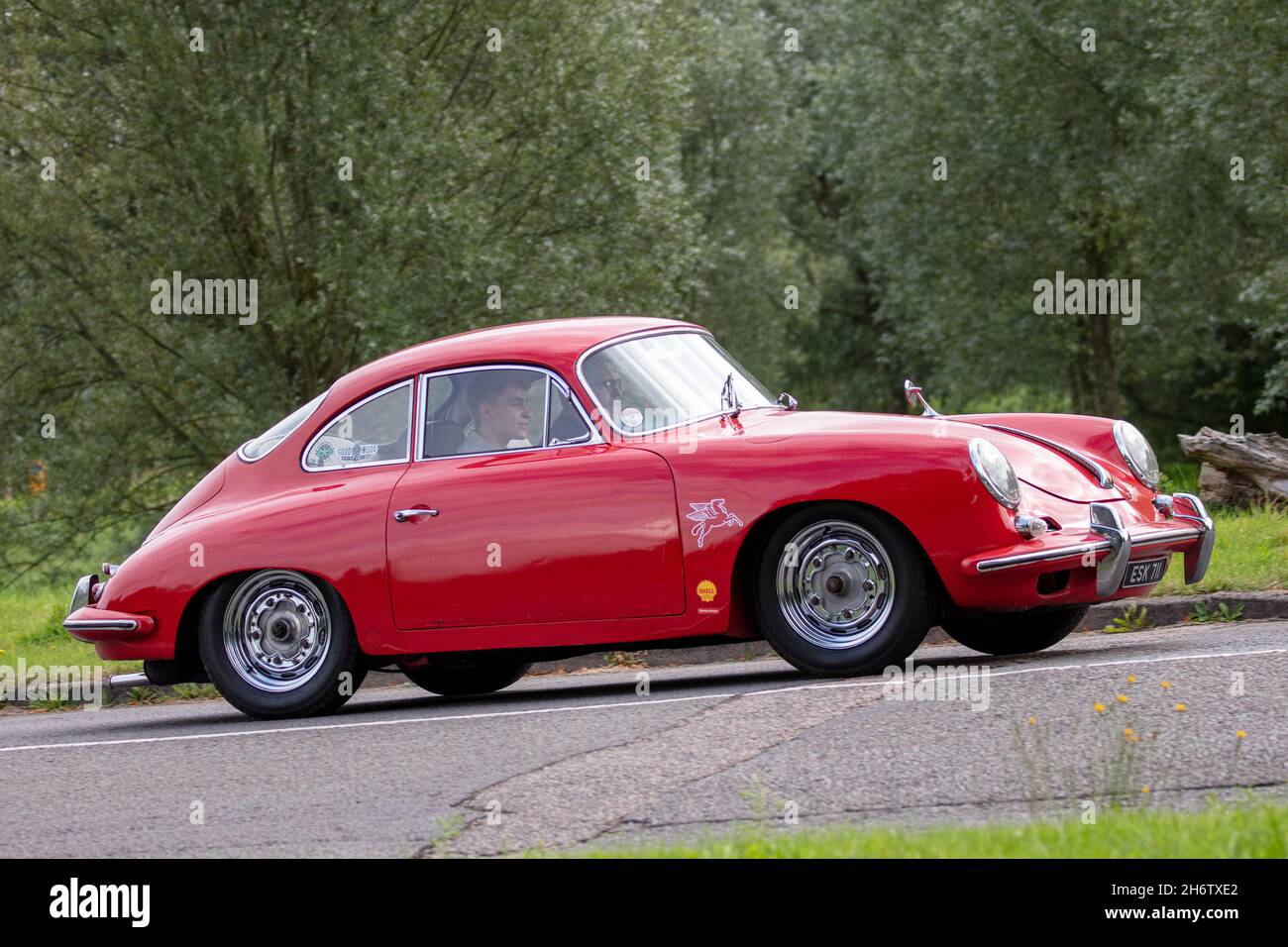 Classic drive in nostalgia hi-res stock photography and images - Alamy