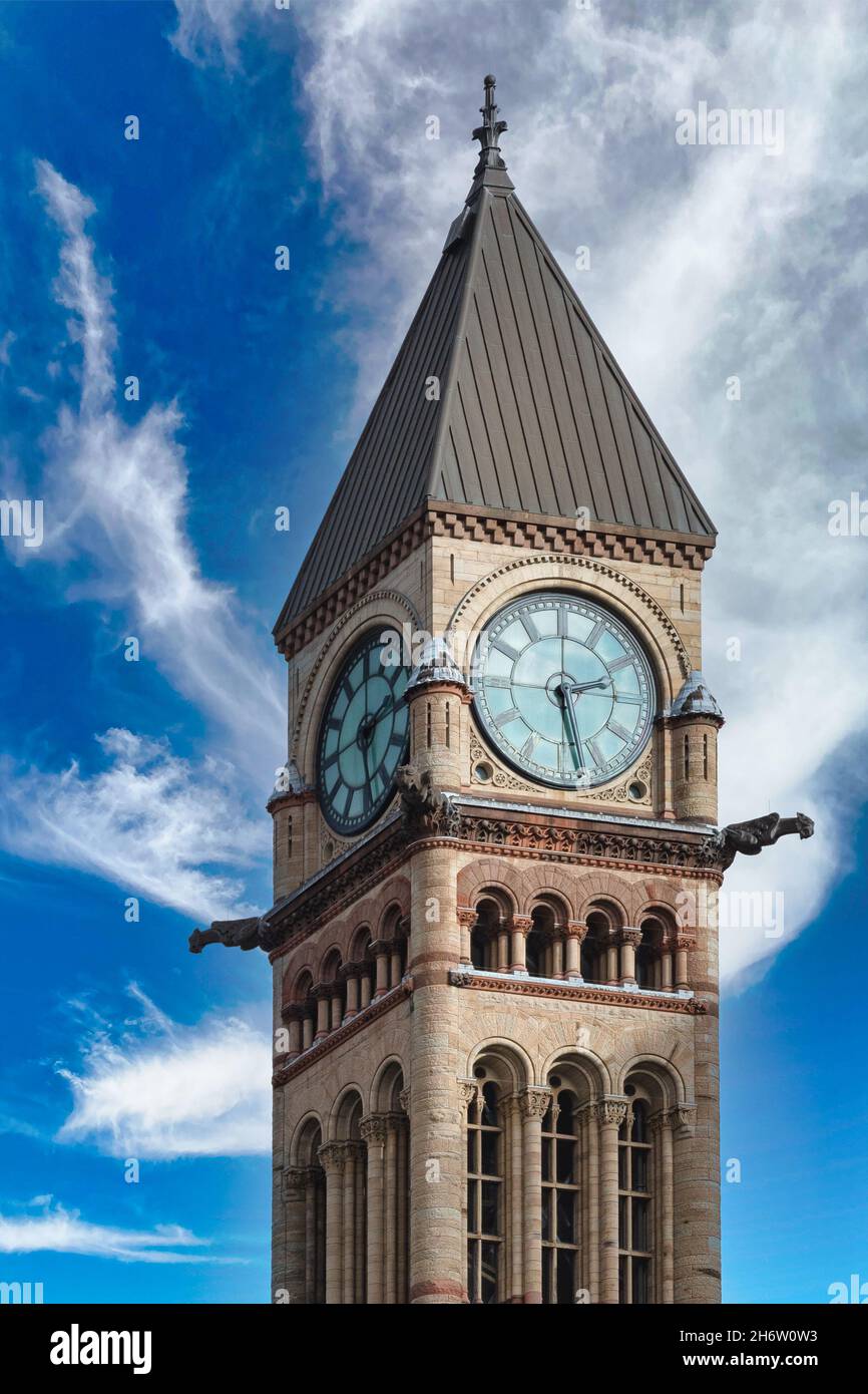 Richardsonian romanesque building hi-res stock photography and images ...