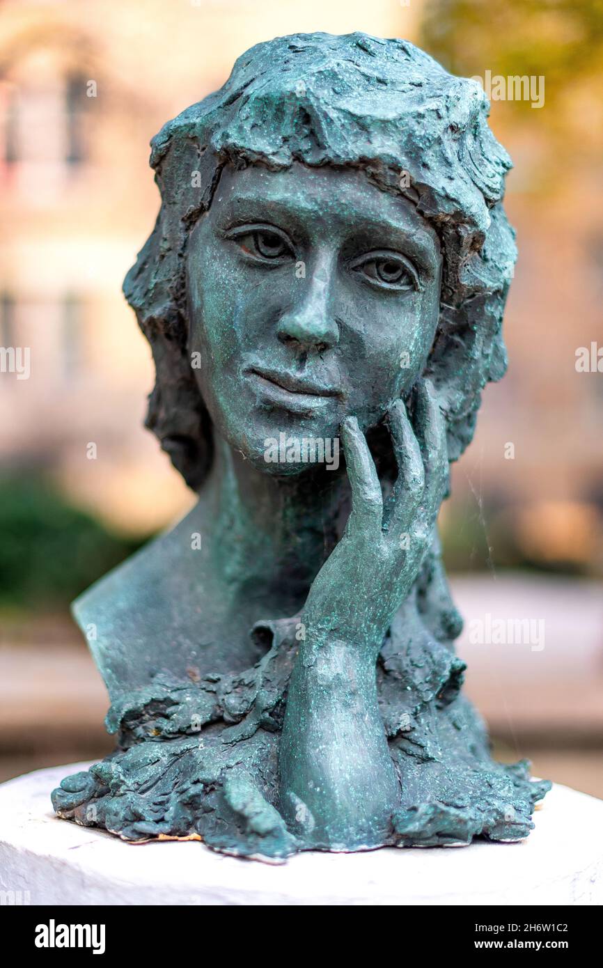 Sculpture art of Mary Pickford located in University Avenue close to ...