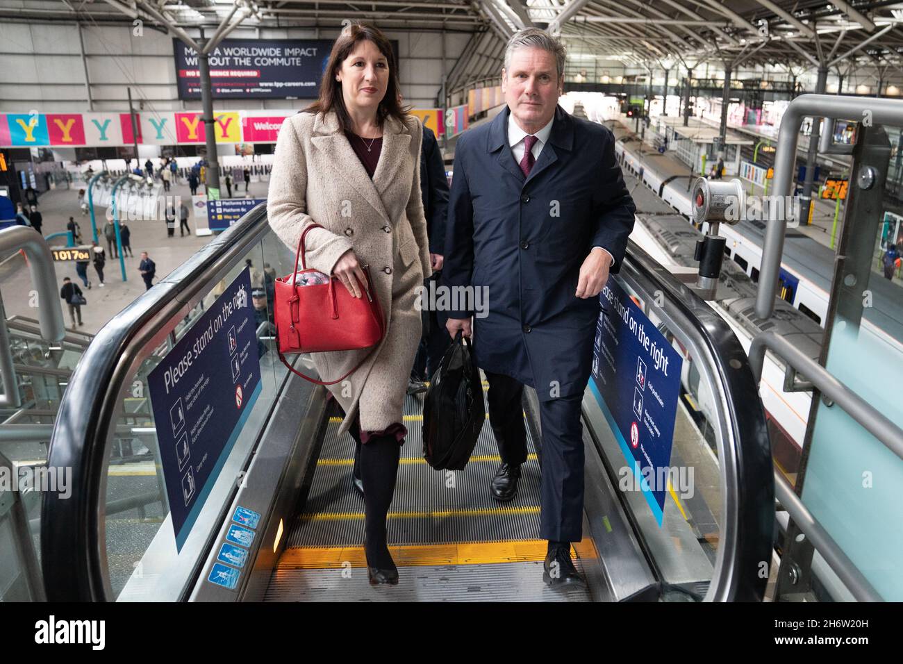 Starmer reeves hi-res stock photography and images - Alamy