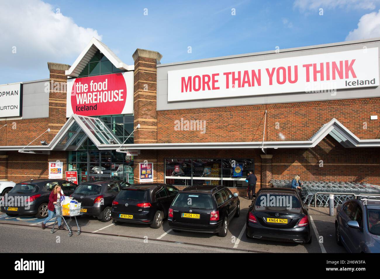Avonmeads shopping park hi-res stock photography and images - Alamy