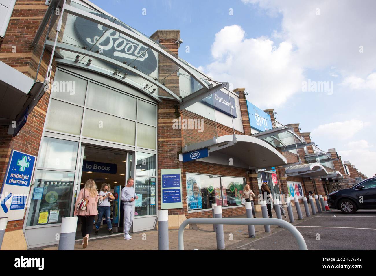 Avonmeads Shopping Park, Bristol, BS2 0SP Stock Photo - Alamy