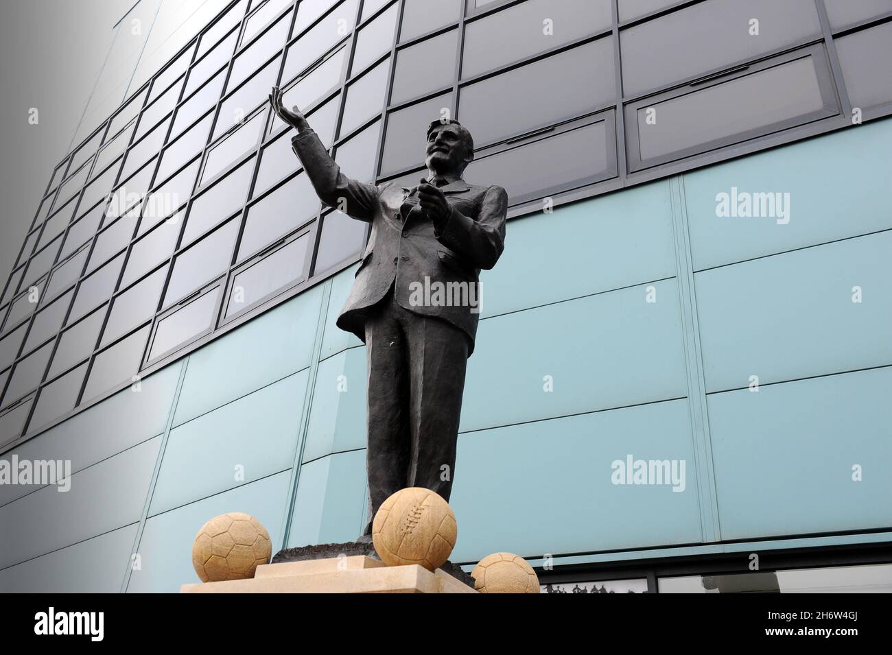 The Jimmy Hill statue outside the Ricoh Stadium in Coventry Stock Photo ...