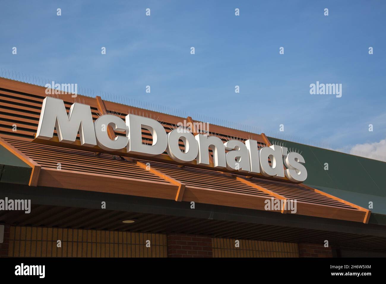 McDonald's Roof sign Stock Photo - Alamy