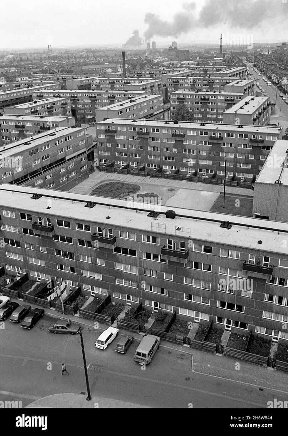 Hyson Green estate, Nottingham UK 1980. The estate was demolished in ...