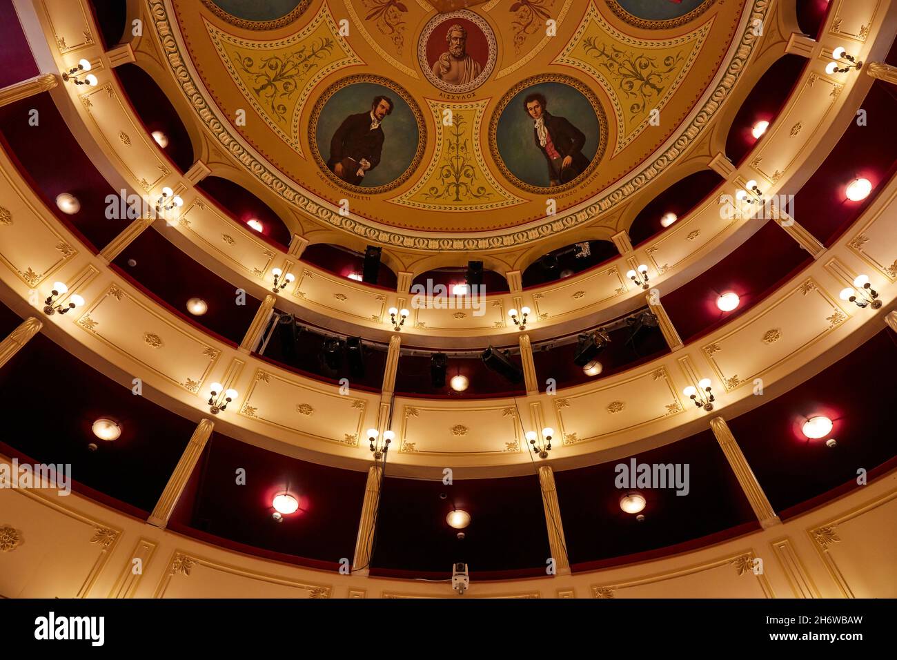Opera house inside hi-res stock photography and images - Alamy