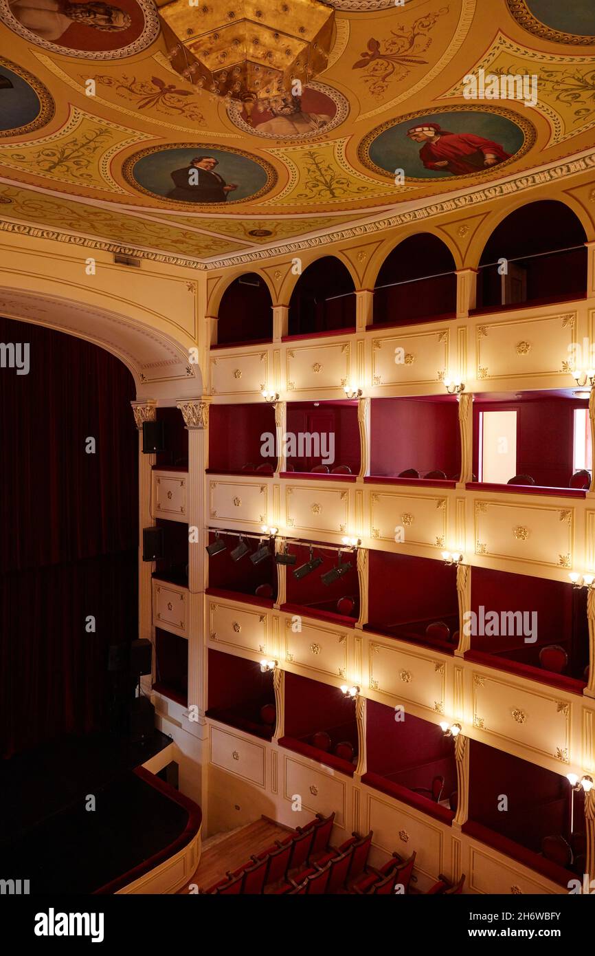 Opera house inside hi-res stock photography and images - Alamy